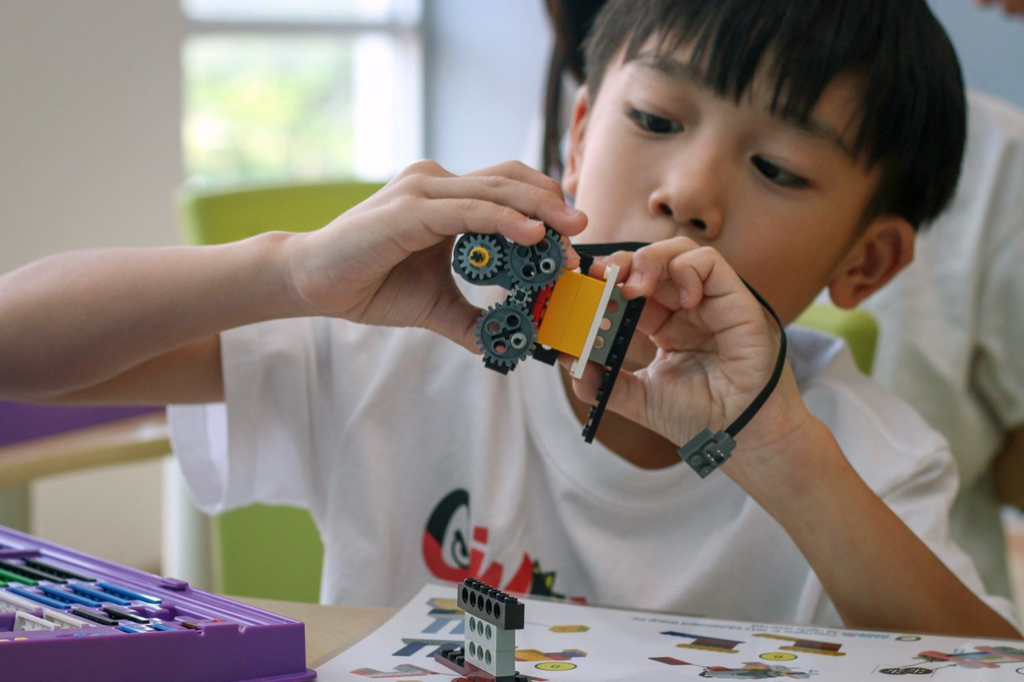 Young Engineers - Edmonton & Surroundings Region